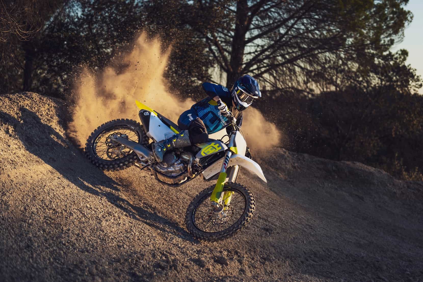 Husqvarna Motorcycles präsentiert das überarbeitete Motocross-Line-up ...