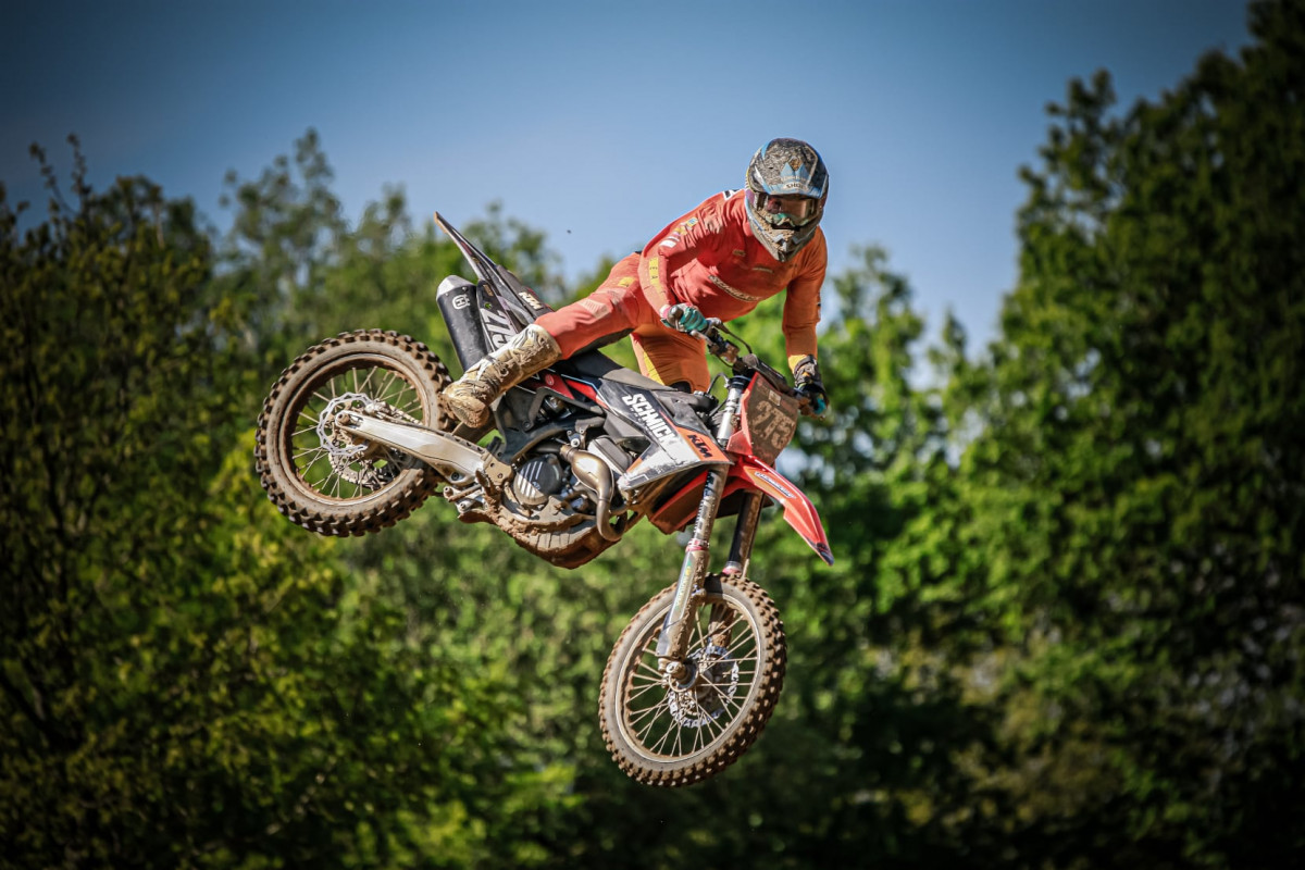 Spannendes Rennwochenende am Grünthalring in Albersdorf - CROSS Magazin