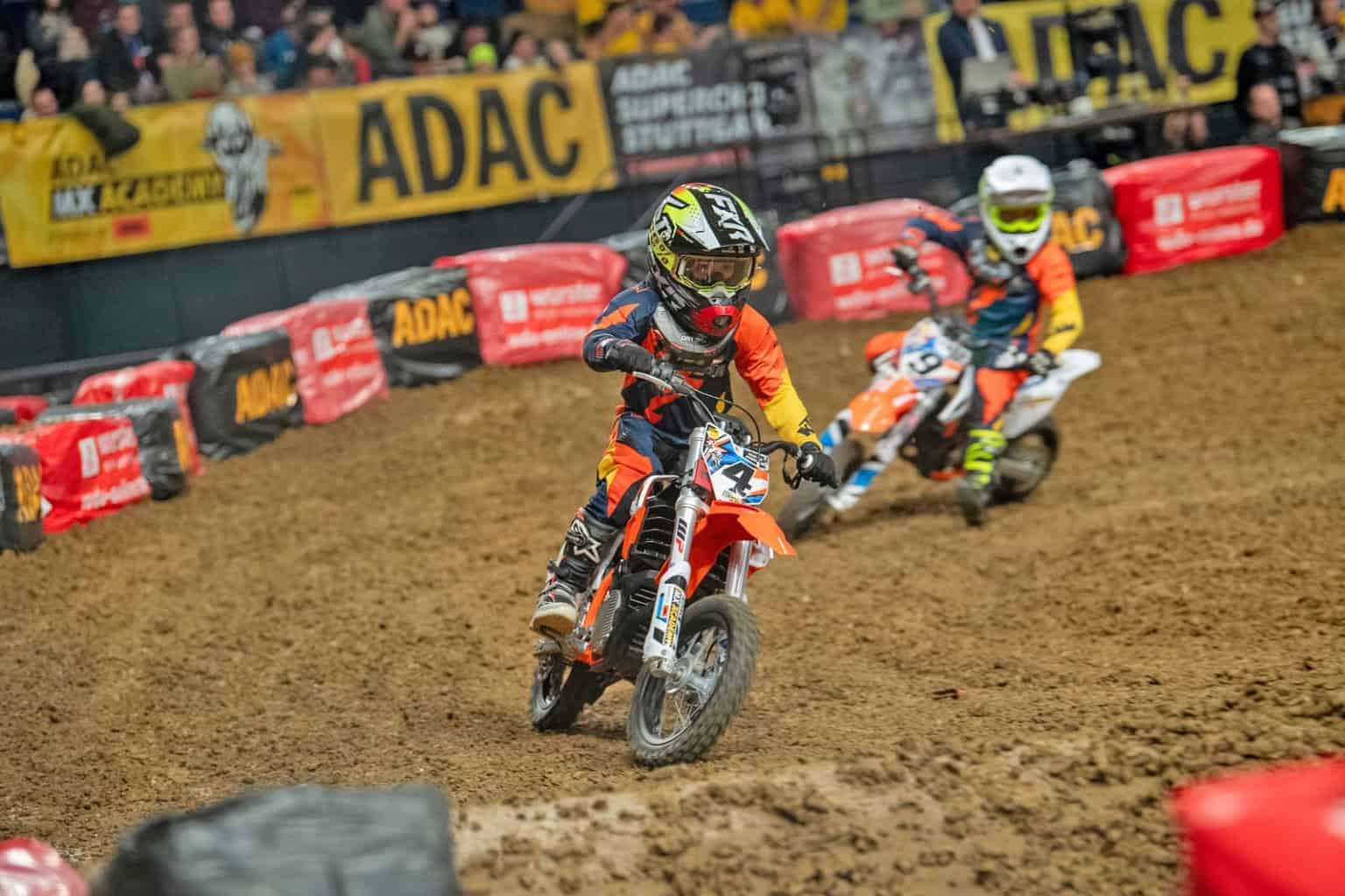 Der Auftaktakt zum ADAC SX-Cup 2024/25 in Stuttgart - CROSS Magazin