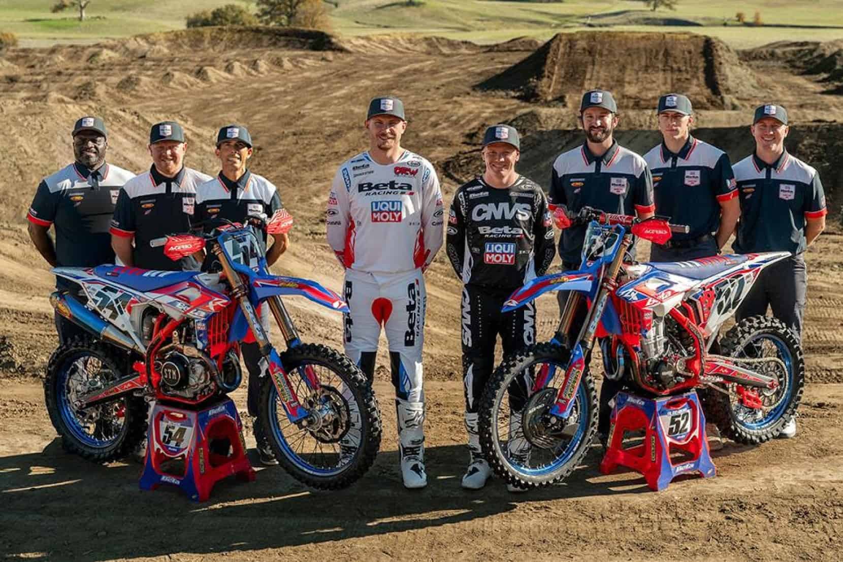 Das Liqui Moly Beta Factory Supercross Team ist bereit für die Saison ...