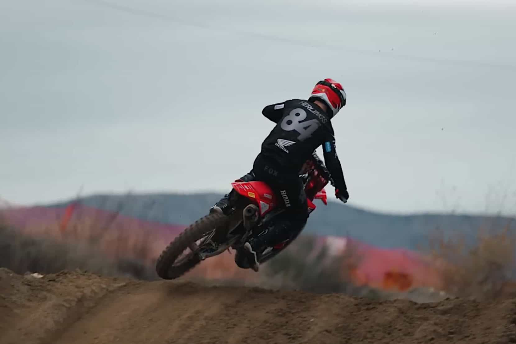 Jeffrey Herlings - Tag 1 auf Honda - CROSS Magazin