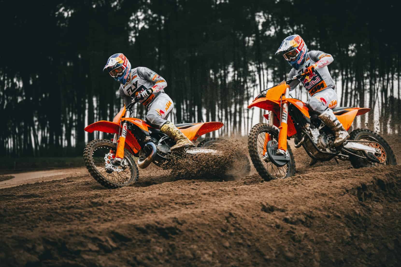 Bereit für den Track - Die neuen KTM SX-Modelle 2027 stehen in den ...